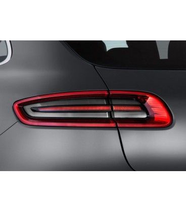 چراغ عقب سمت راست بخش بیرونی پورشه ماکان سال های 2014 تا 2017